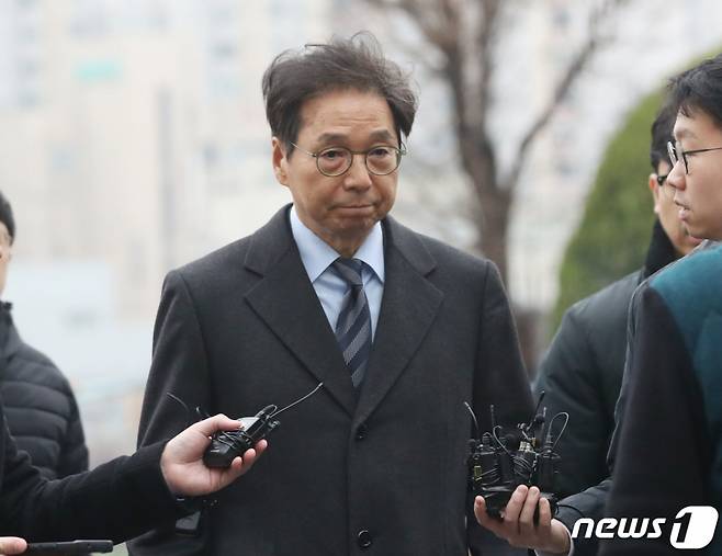 박영우 대유위니아 회장 300억대 임금체불 혐의 구속
