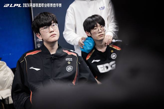 Lpl 돋보기 개막 6연패 부진 Edg 감독의 자아비판 Lpl 수준 아냐