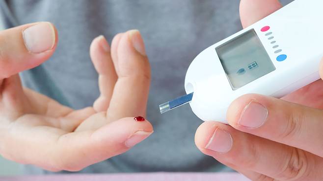 美 Fda 스마트 기기 이용한 혈당 측정 경고환자에 치명적