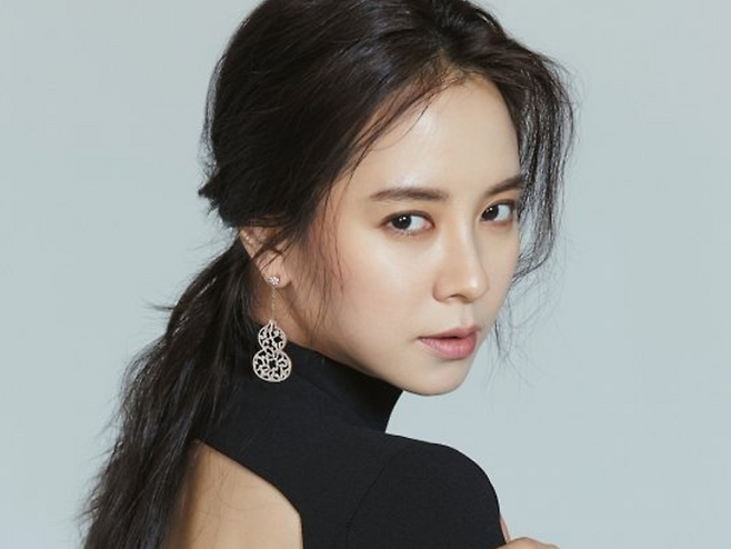 너무 예뻐서 전교생이 줄서서 구경했다는 미녀배우 근황 삶은영화