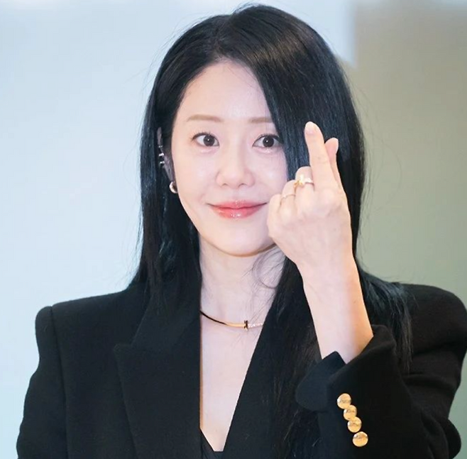 고현정민낯공개미모 이정도라니실물체감샷지방시 행사장 등장 어썸클