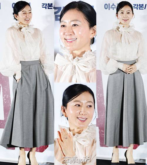 김희애 ‘우아세련美 둘 다 놓치지 않을 거예요 별별 사진집
