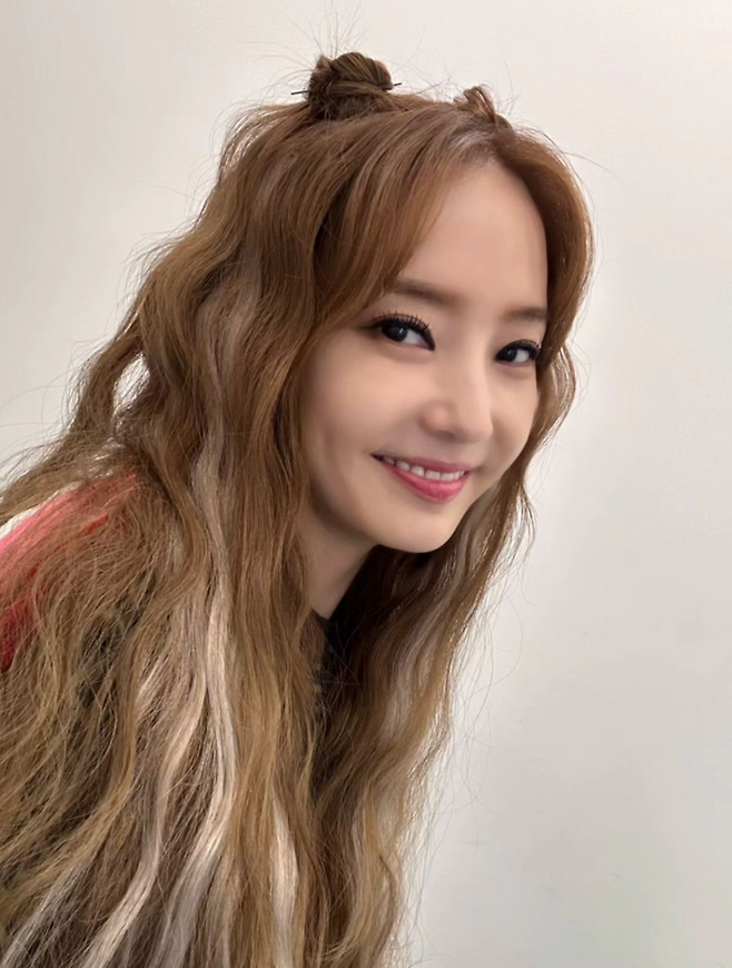 여전한 인간바비 40대 믿기지 않는 한채영 근황 스타일 헤어핏