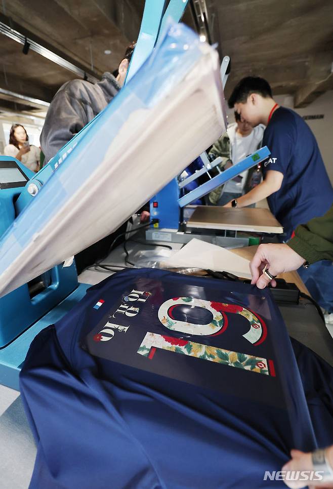 파리 생제르맹psg 공식 플래그십 스토어 서울 개장 뉴시스pic