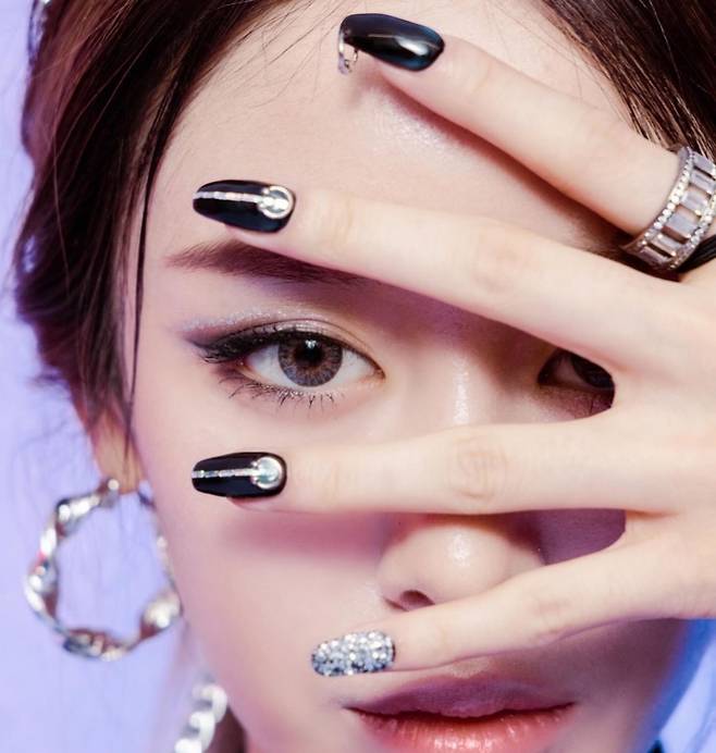 황재균 아내 티아라 지연의 화려한 네일아트 디자인 모음 뷰티는 내운명