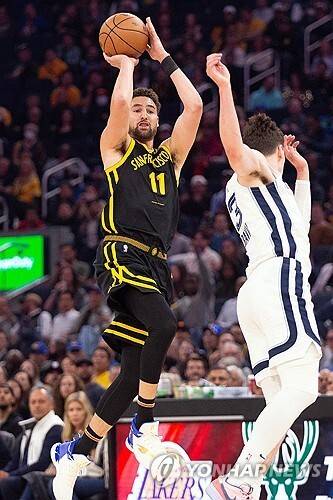 Nba ‘탐슨 쿠밍가 위긴스 동반 활약 Gsw 멤피스 상대로 21점차 대승