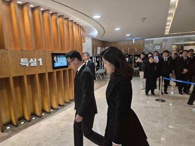 이재용·홍라희·이서현 잇단 조문삼성·효성家 인연 보니