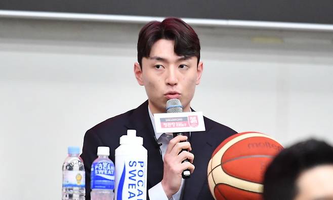 이우석 기다려 조상현 양홍석 올라와 조동현봄농구 전부터 치열한 입담 대결