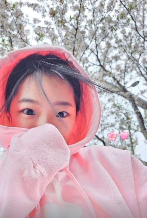 누가 꽃이야 탁구 요정 신유빈 봄 향기 솔솔 풍기는 일상