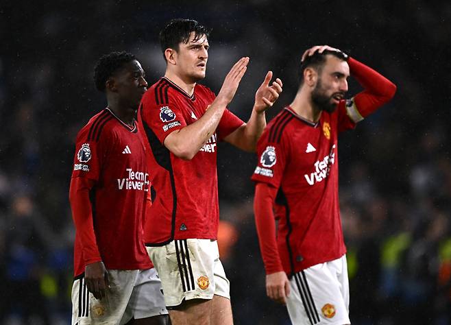 Epl 역사상 이런 패배는 없었다맨유 대망신 새역사 99분 17초까지 리드→경기 종료 패배
