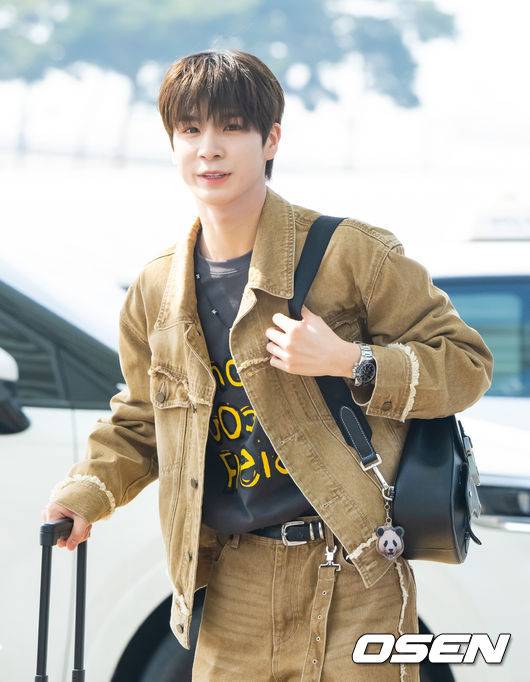 정동원(JD1),'푸바오와 함께' [사진]