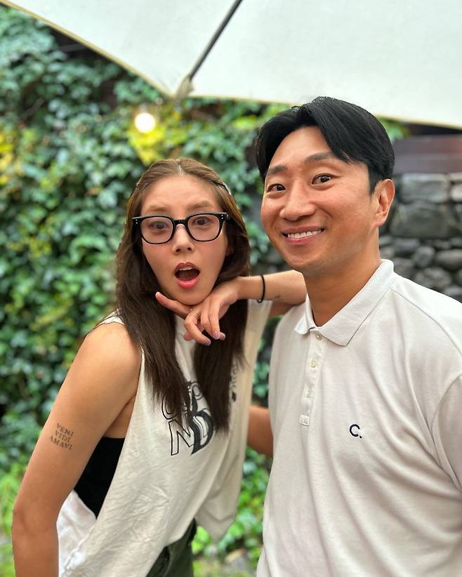 5살 연하 연예인과 44세에 결혼한 세계 정상급 운동선수 셀럽스케치