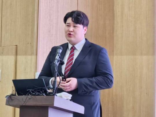 사직 전공의 절반은 복귀 의향”군복무 기간 단축 등 조건 주장