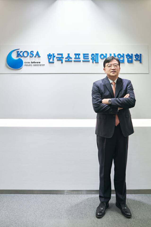 조준희 KOSA 회장 "공공 SW 수주 단가 인상 '필요'…예산 문제 아쉬워"