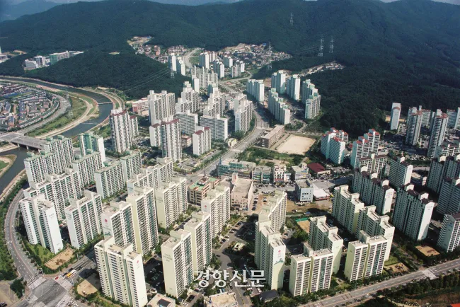 닻올린 1기 신도시 재건축··· 선도지구는 주택수 최대 10까지 검토”