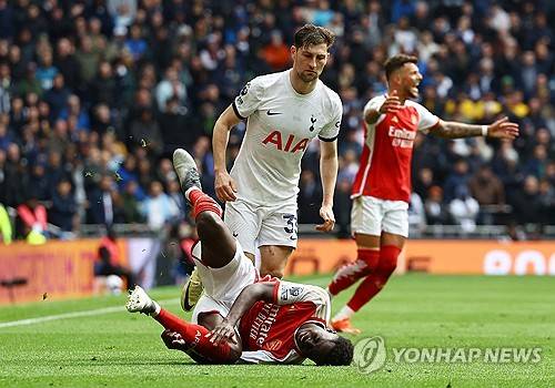 속보 토트넘 와르르 무너진다베르너데이비스 시즌 아웃 초비상