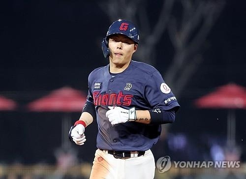 7회 대거 6득점 롯데 이틀 연속 뒤집기 고승민 6타수 4안타 맹타 활약