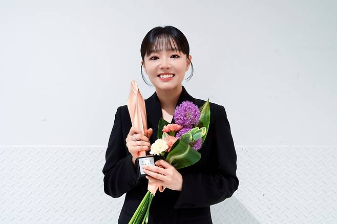 기자들도 몰랐다 알고보니 5년전에 조용히 결혼한 톱스타 여배우 필더무비