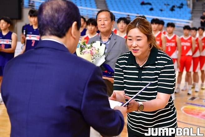 24연맹회장기 우승 경복고 동주여고 Mvp 이근준 김도연 고등부 시상식 화보