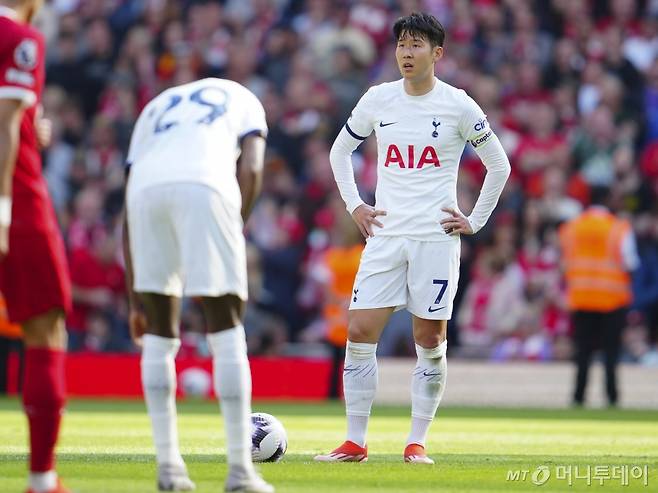 아쉽다손흥민 17골 9도움에도 Epl 올해의 선수 후보 제외
