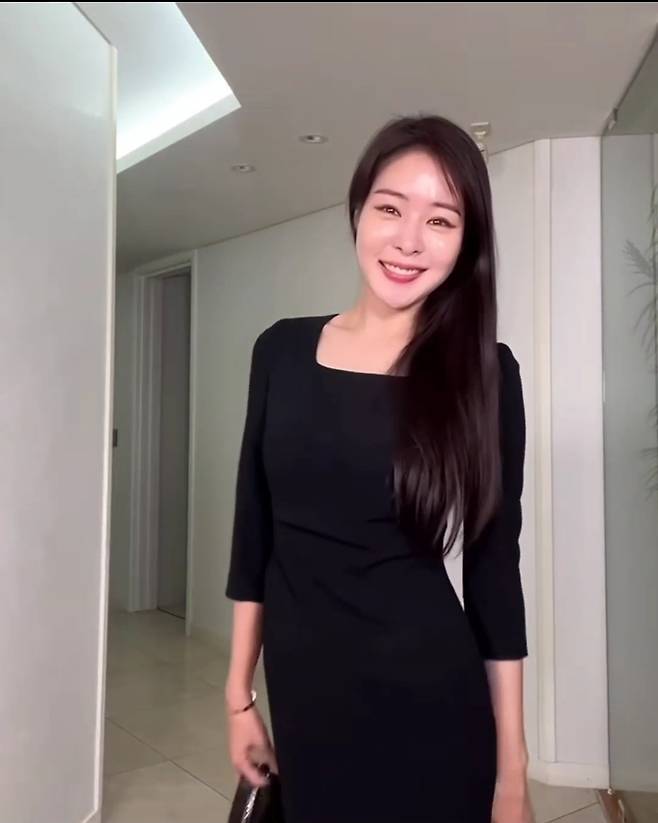 동상이몽2 미자 몇 년 만에 하객룩 고민 우아한 올드머니룩 스타와 패션