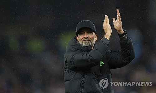 저 리버풀 갑니다 감독이 공식 발표클롭 시대 저물고 슬롯 온다
