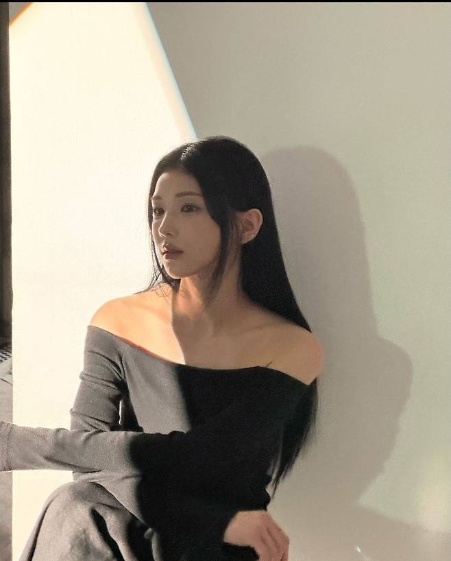 강석우 딸 강다은 유전자는 못 속여 예술적인 미모 자랑한 오프숄더 원피스룩 스타와 패션