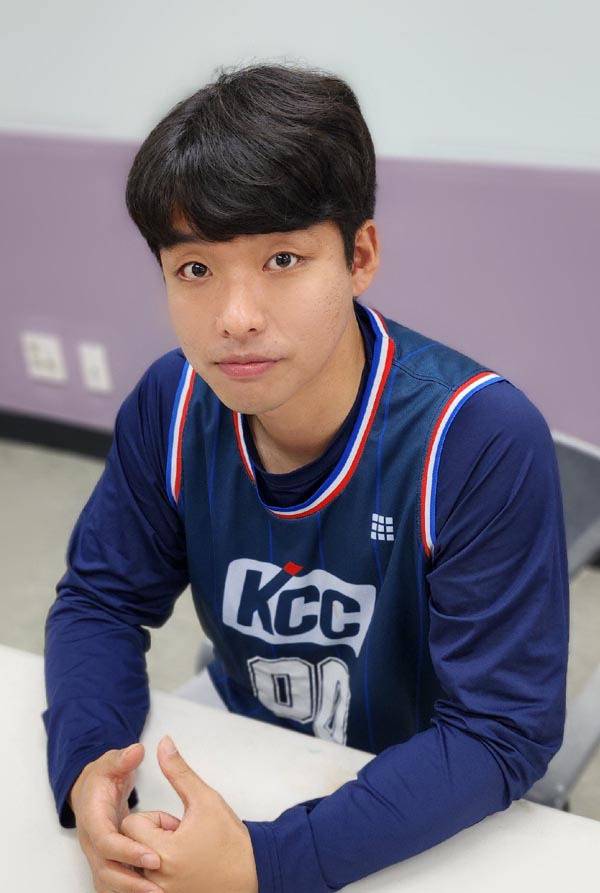 농구장서 부산갈매기 떼창홈팬 호응에 뿌듯했죠”
