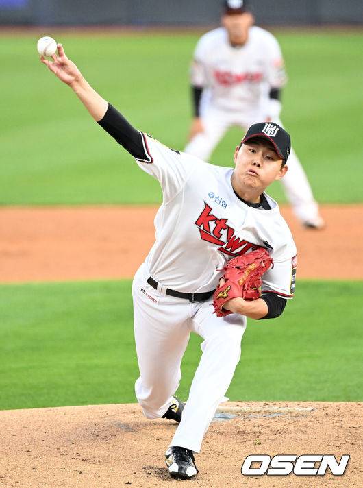 ‘3주만 쉬겠습니다’ 19억 외인투수 149km 쾅! 내달 4일 한화전 복귀…’수술’ 신인왕도 컴백 시동 [오!쎈 잠실]