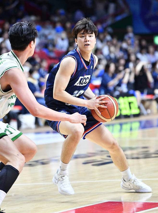 아시아 농구 챔피언스리그에 나서는 Kcc 이주영 그의 참고 대상은 에피스톨라