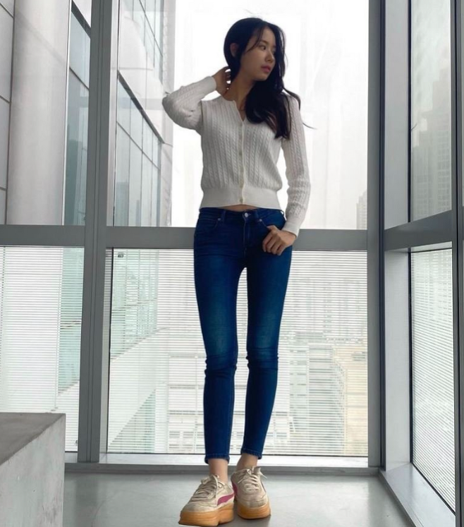 연예인 2세중 가장 예뻐 데뷔미모로 난리난 174cm연예인관리법 셀럽뉴스
