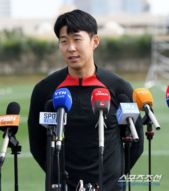 1700억 오일머니 손흥민 1초도 고민 안했는데더 브라위너 사우디행 가능성 직접 인정 돈 벌 수 있다