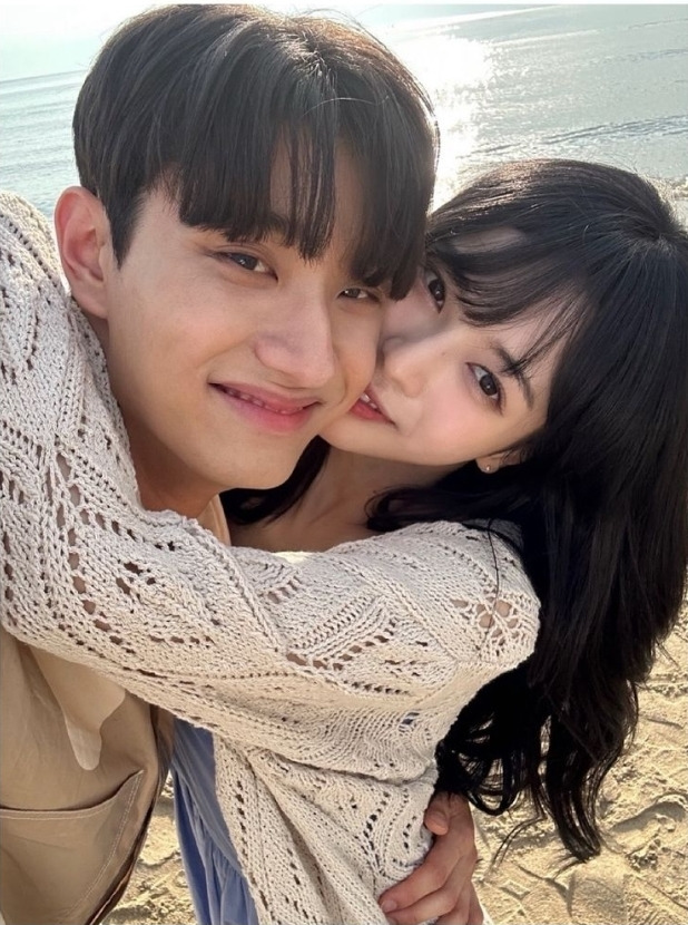 노정의 하이라키 정재이 두 남자 홀린 퀸카 비주얼 프레피룩 스타와 패션