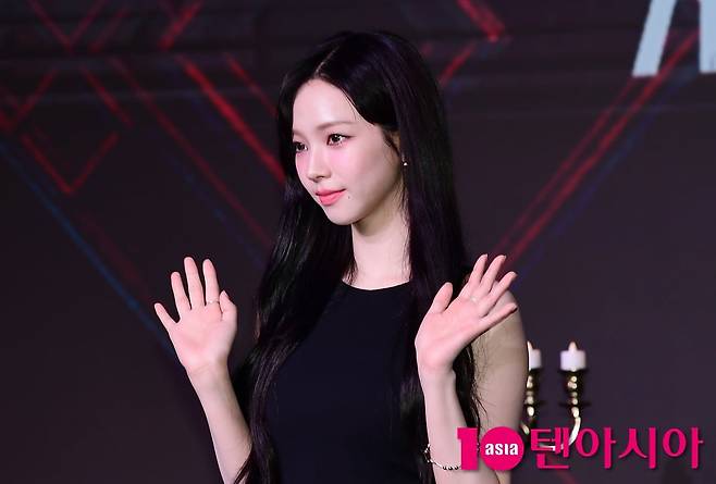 Ten포토 에스파 카리나 각도 무시한 이쁨