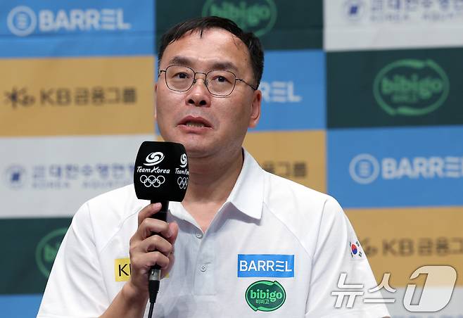 전성기 수영대표팀 이끄는 이정훈 총감독 시상대 위에 여러 선수 오를 것