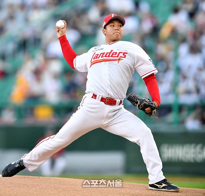 ‘감독 마음에 쏙 시라카와 Vs ‘검증된 자원 엘리아스이렇게 고민할 줄이야 Ss시선집중