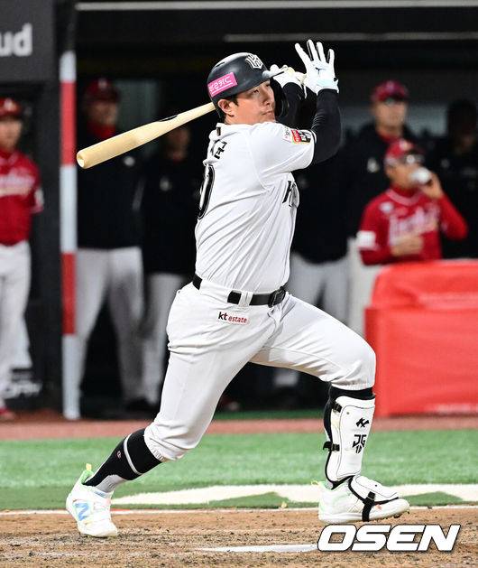 '벤자민 7이닝 8K 무실점' KT, 류현진 잡고 파죽의 5연승 행진…한화, 3연패 부진 [대전 리뷰]