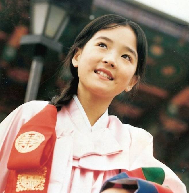 어릴 때부터 너무 예뻐” 천만 배우가 된 아역 출신 대한민국 배우들★ 셀럽스케치
