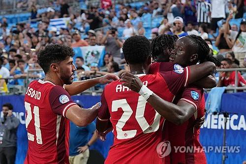 캐나다 손흥민 대형사고 쳤다승부차기 황당 파넨카 킥→패배 원흉 됐다