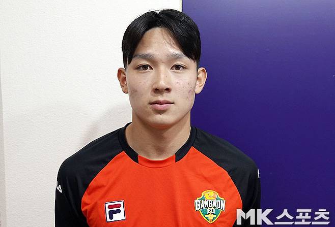 고교생 맞아요 프로 데뷔 첫 멀티골 양민혁 앞세운 강원 1만 홈 관중 앞 제주 4 0 대파 Mk강릉