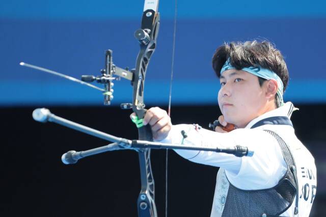 ‘파리의 별로 뜬 ‘비운의 신궁 이우석코오롱 만개 파리 올림픽