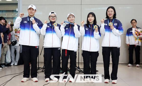 작은 보탬 냉철한 저격수 김예지 마음은 따뜻 그 자체독거노인지원사업에 기부