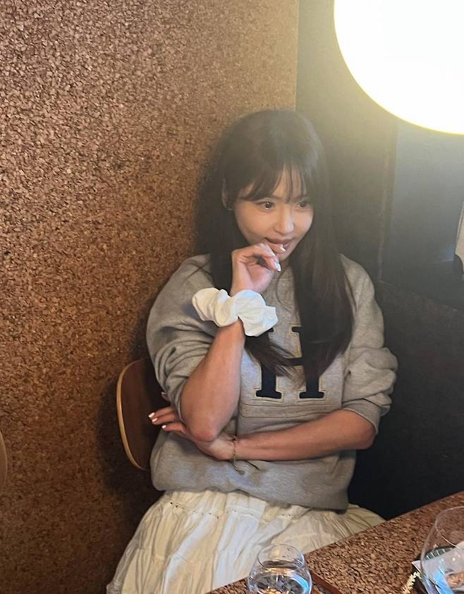 강예원 요즘 왜 이렇게 예뻐 물오른 인형 미모 동안 공식 시스루뱅 C컬펌 뷰티는 내운명