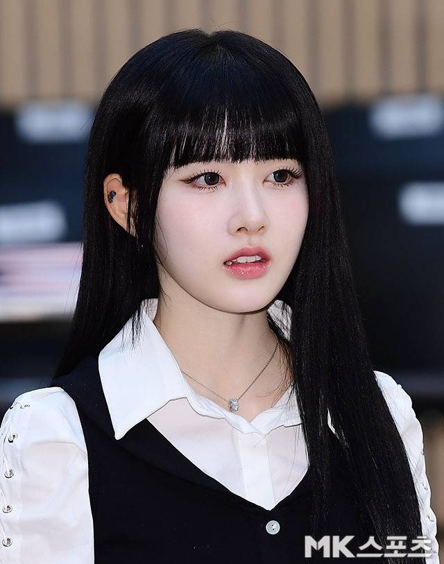 박남정 딸 시은 인형처럼 짧은 치마 너무 큰 이목구비와 우윳빛 피부 깜짝 스타와 패션