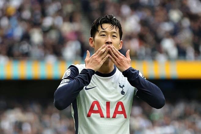 SON, 살라, 사네, KDB···‘2025 계약만료 베스트11’ 역대급이네