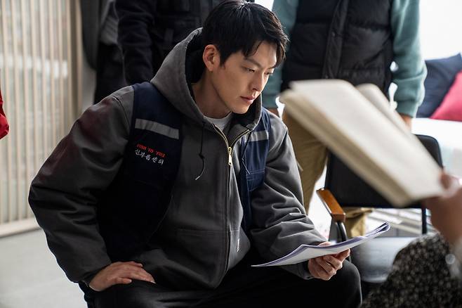 넷플릭스에서 난리난 한국 영화 시작은 이랬다 알려줌 Alzi Media