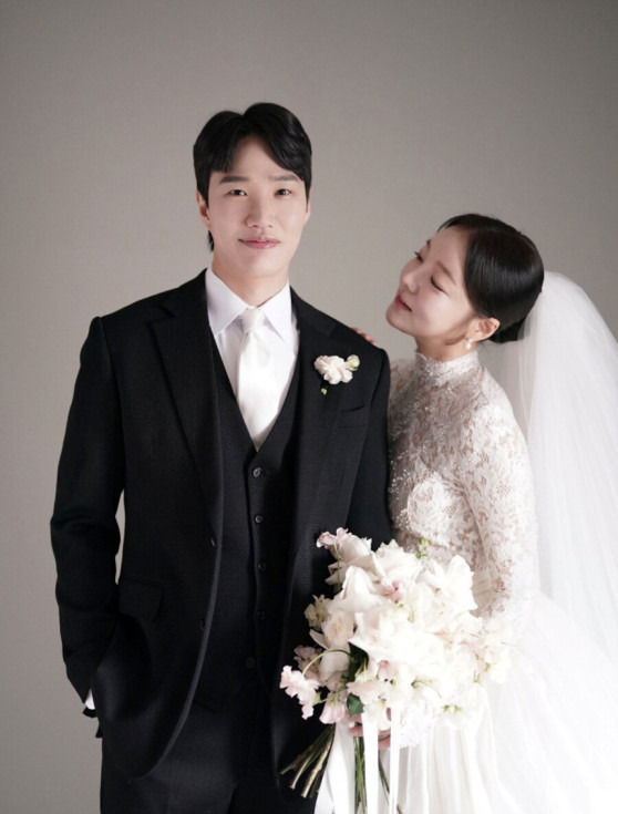 문지인 ️ 김기리 결혼 5개월 만에 안타까운 소식 스포엔 뉴세이