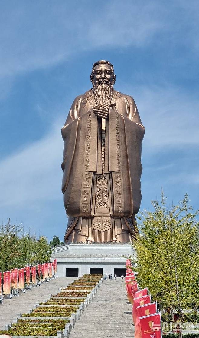 정치 떼고 문화‘로中 공자 세계화는 진행 중 르포