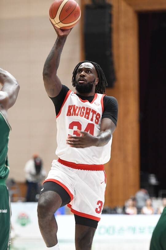 [KBL 컵대회] ‘워니 맹위’ SK, DB 꺾고 1승 1패 … 상대 득실차 열세로 4강 진출 실패