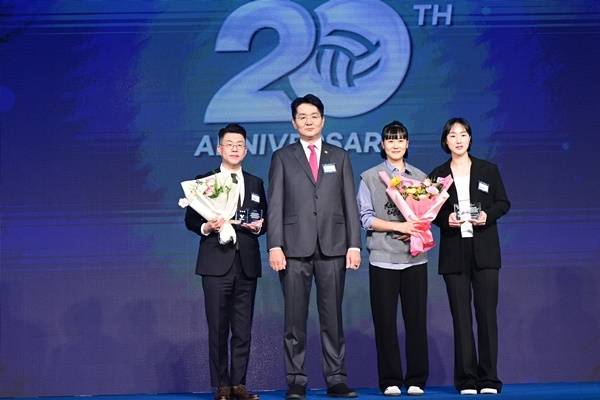 2026-27시즌 2군리그 도입 추진→외인 자유계약제 전환 검토…20살이 된 KOVO, 새로운 20년을 준비한다 [MK양재]